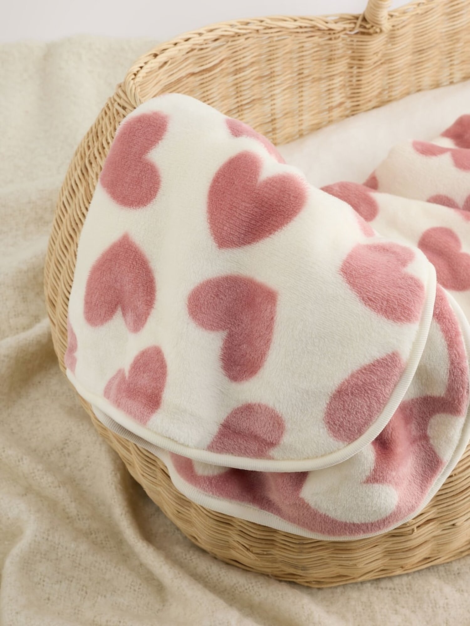 Детское флисовое одеяло NEXT Цвет Розовый с сердечком 80х70 см