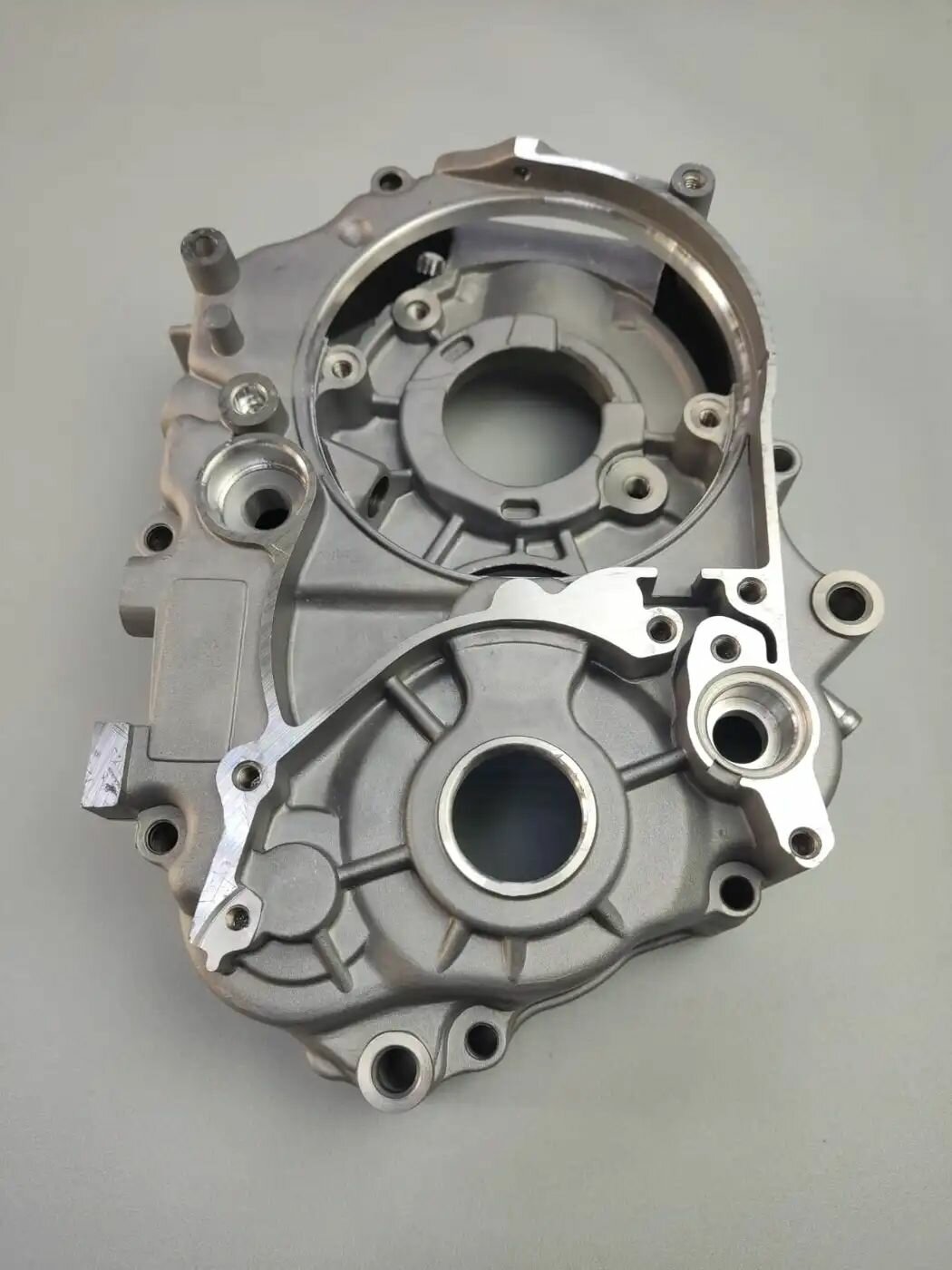 Картер двигателя левый двиг. YX125 153FMI (W120-2) (эл. стартер)