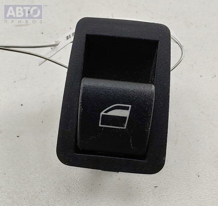 Кнопка стеклоподъемника заднего левого BMW 3 E46 (1998-2006)