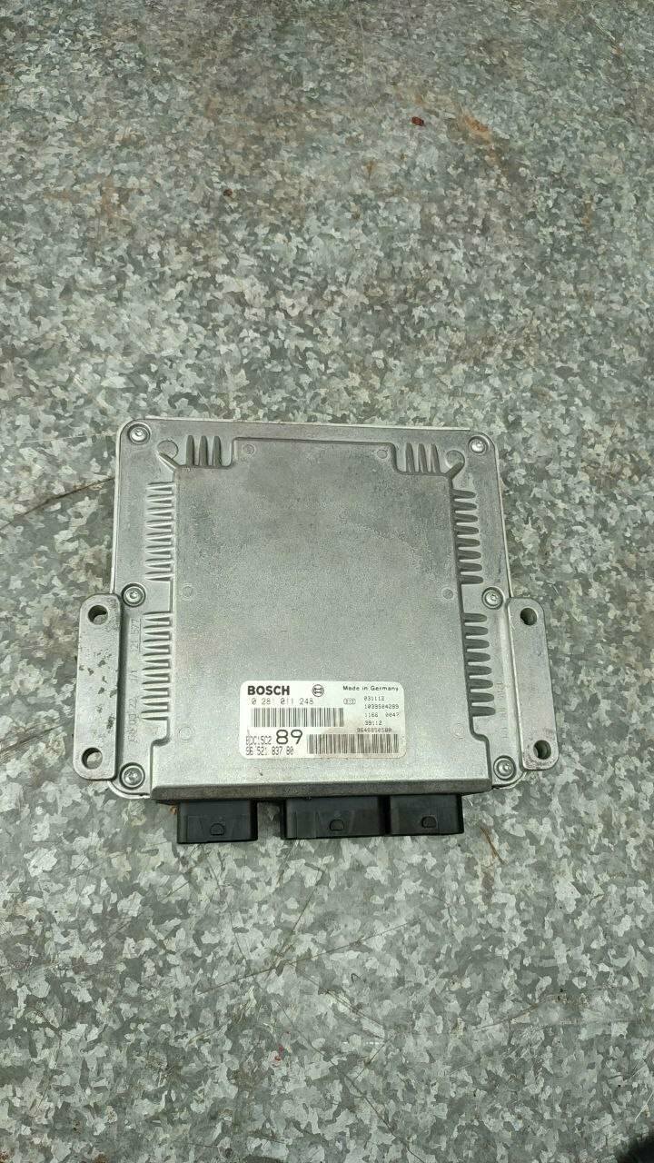 Блок управления двигателем Peugeot 307 2005 0281011248