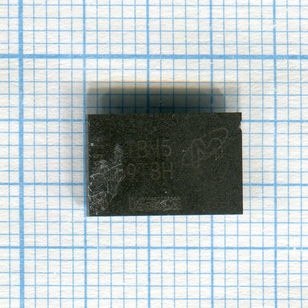 Оперативная память D9TBH MT40A1G8WE-083E DDR4 1 Гб с разбора