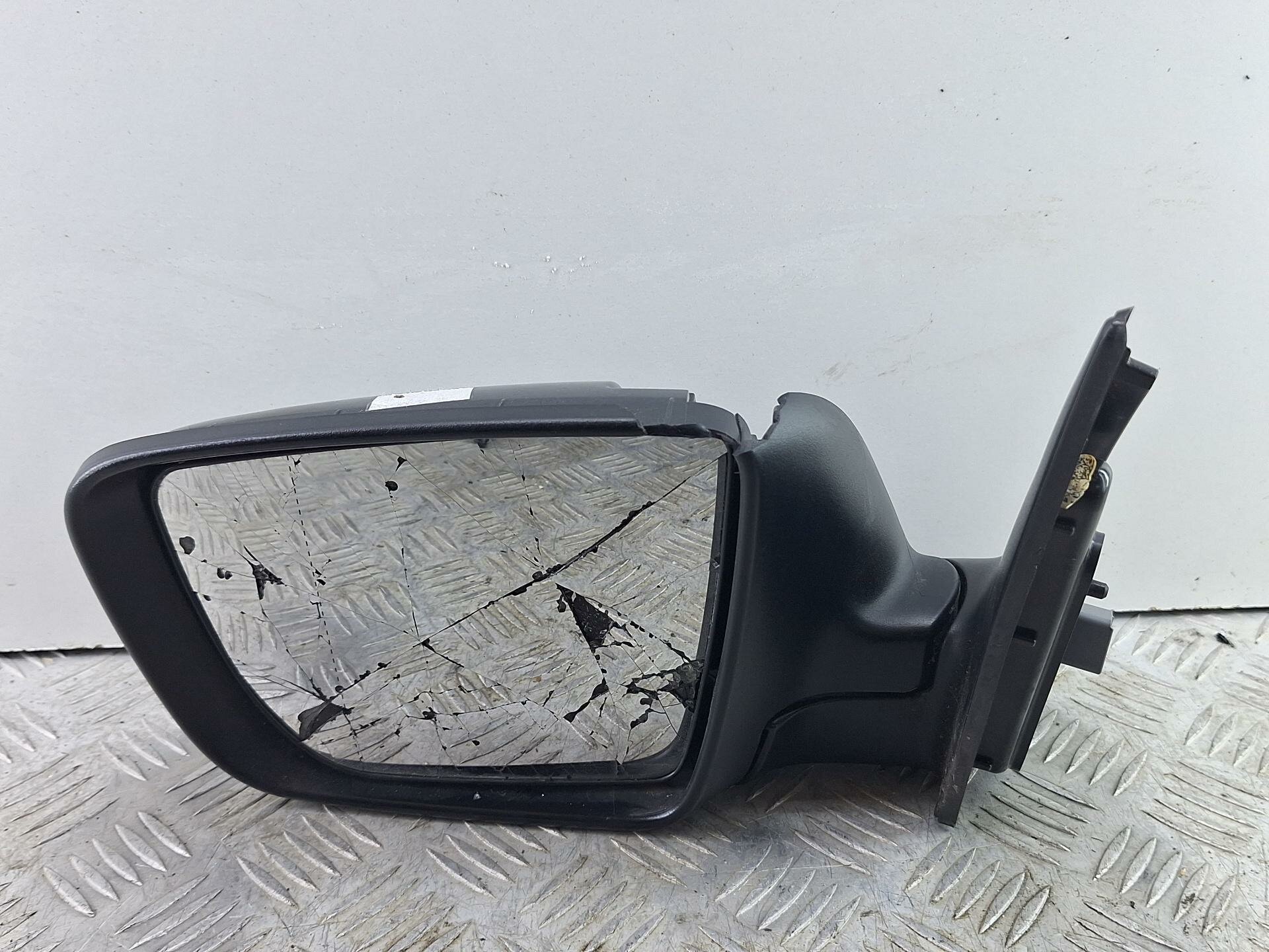 Зеркало наружное левое Kia Venga рест. 2018