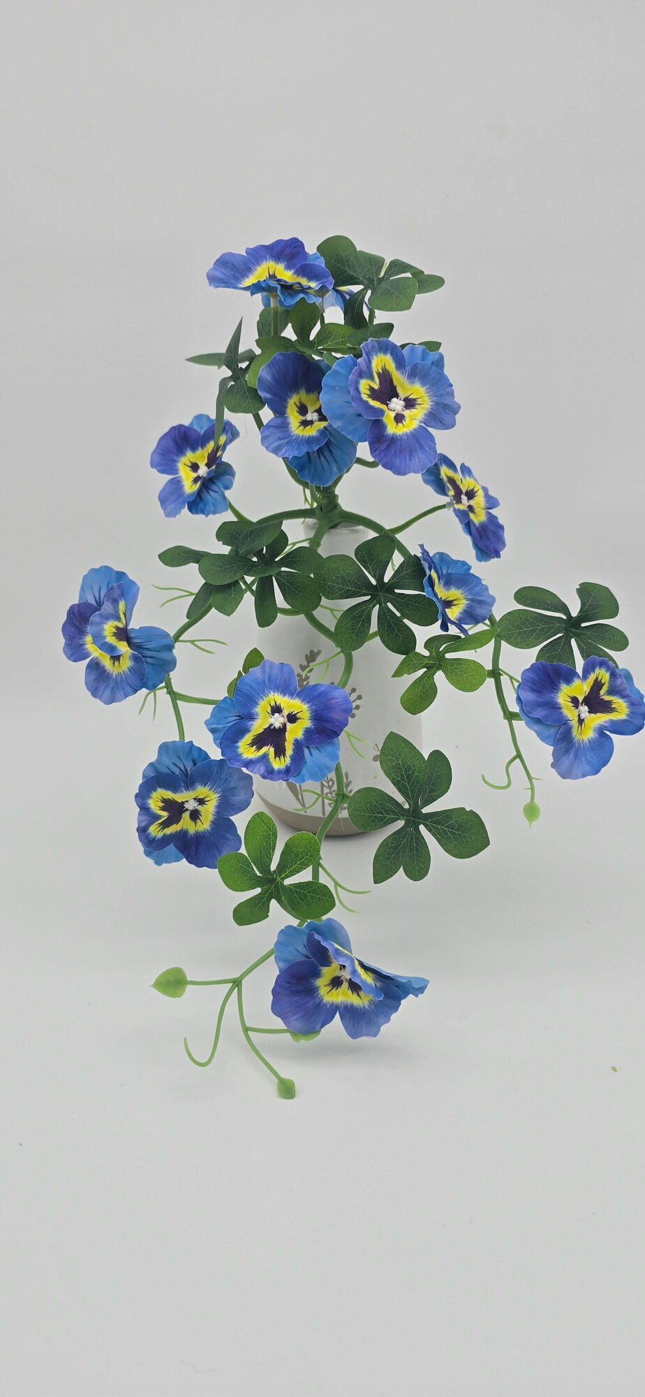 Искусственное растение Holodilova "Фиалка кустовая", голубое, пластик/текстиль, 42 см