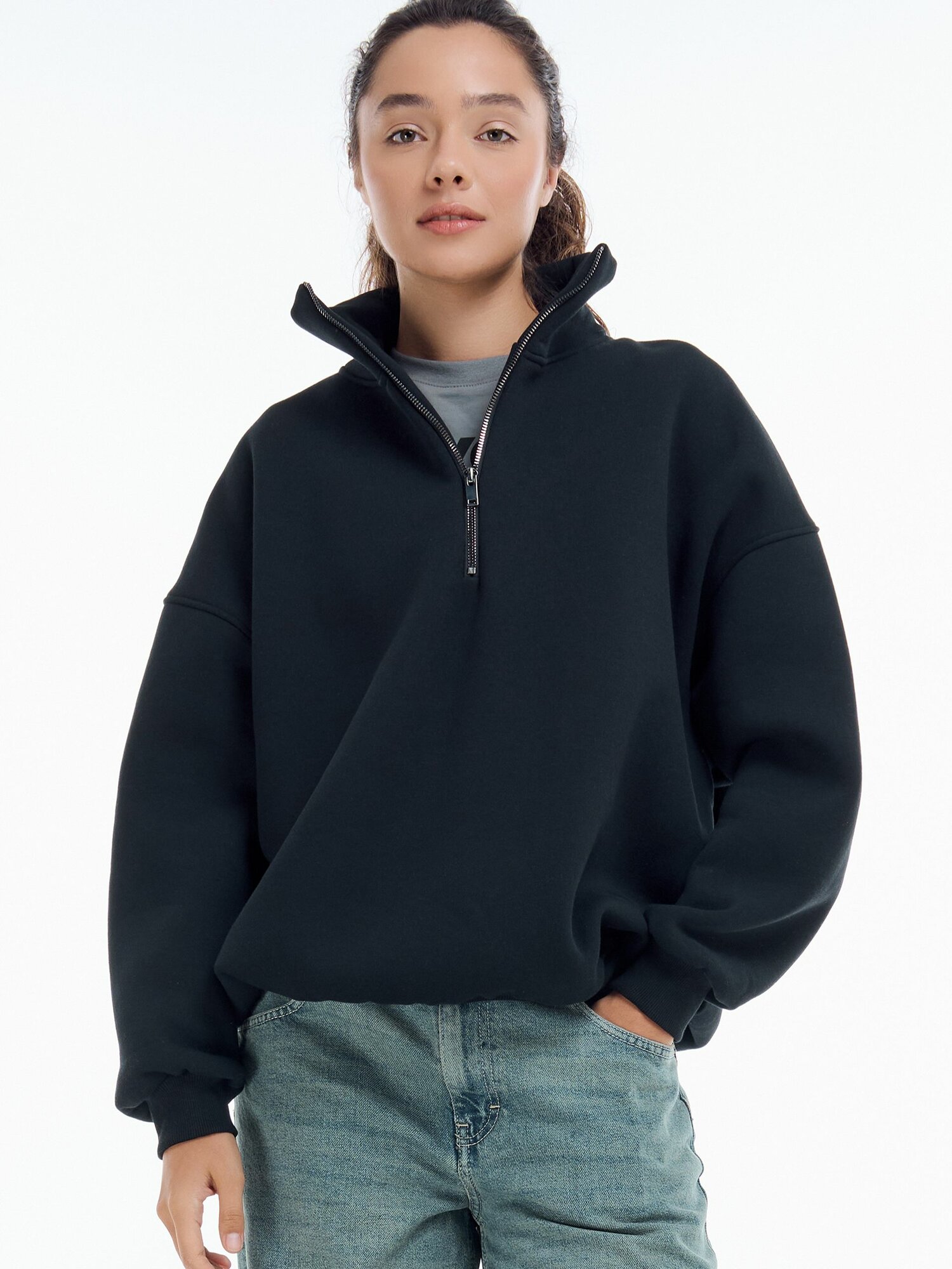 Толстовка спортивная