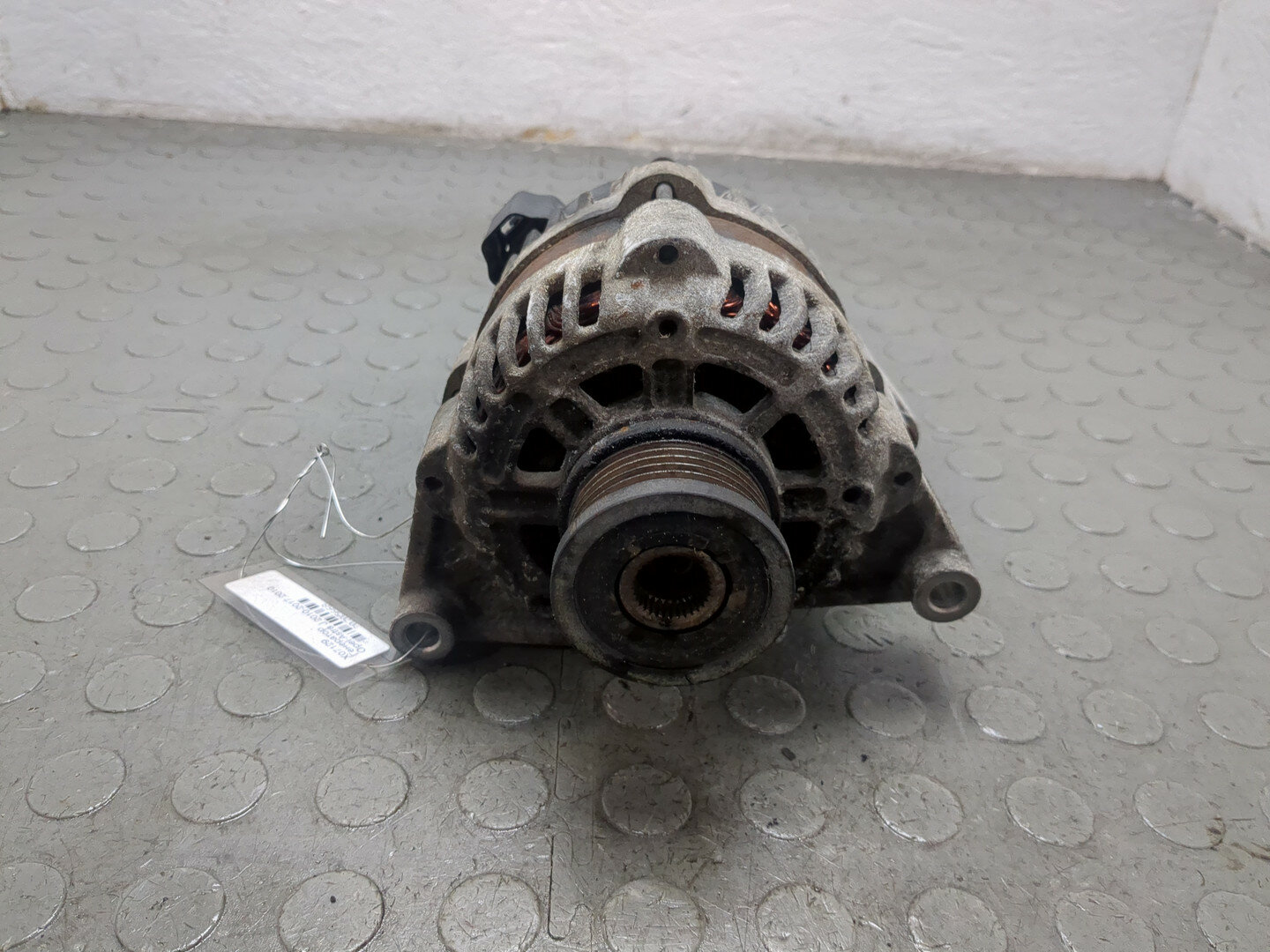 Генератор Opel Astra J Б/У