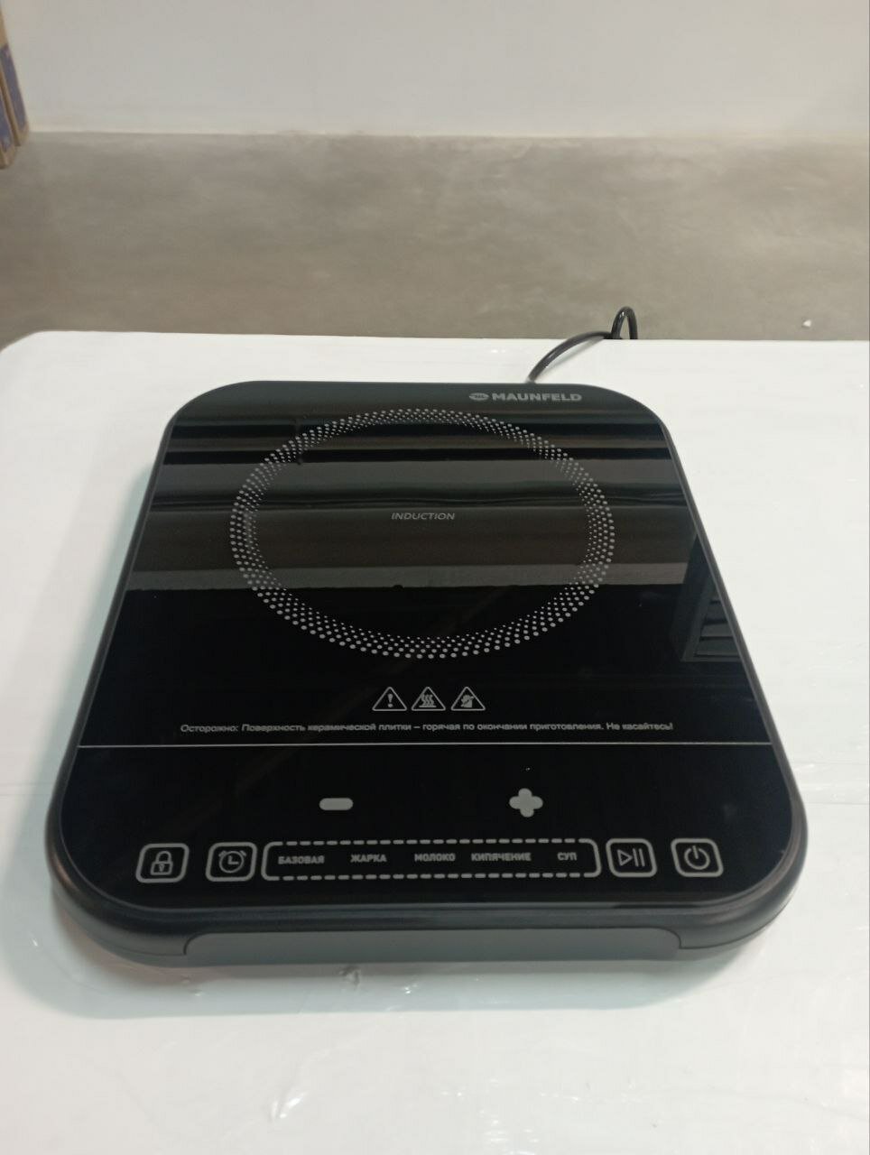 Индукционная плитка MAUNFELD EFI301TBK