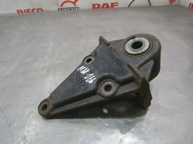 Кронштейн крепления передней рессоры задний MAN TGA, TGS, TGX