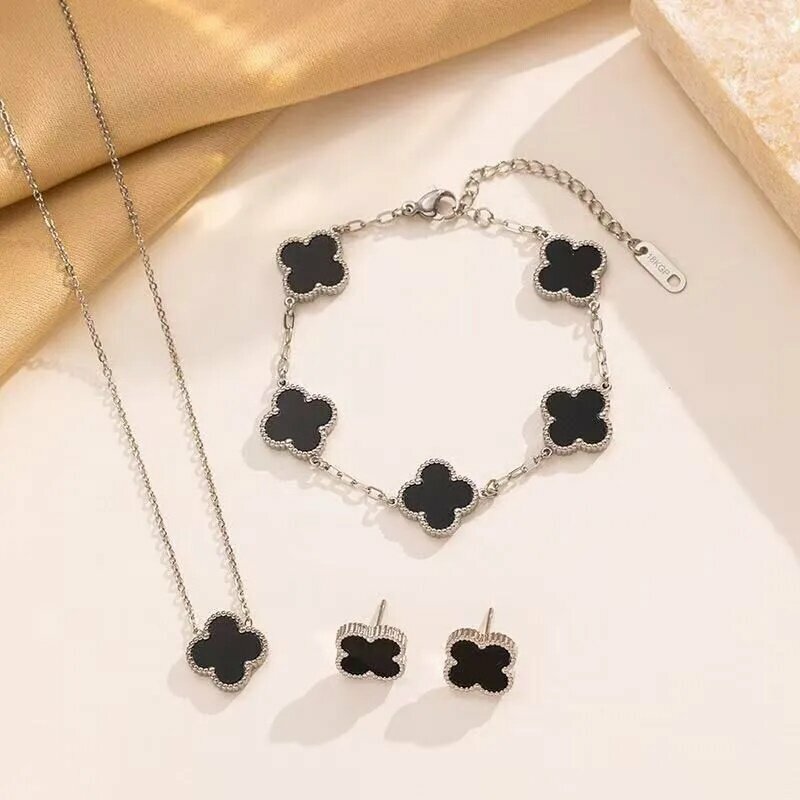 Van Cleef & Arpels Комплект украшений Нержавеющая сталь