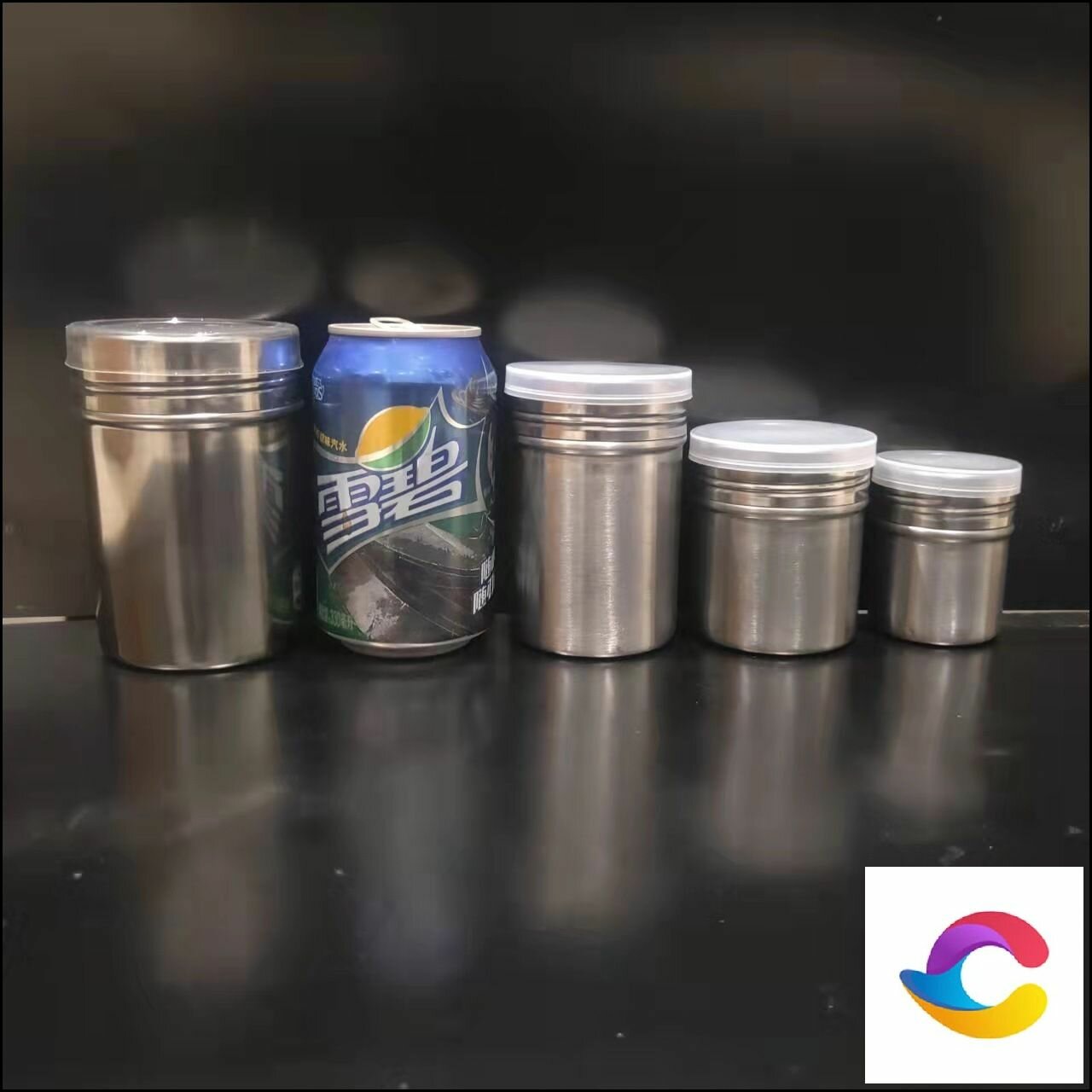 Диспенсер кухонный/Солонка перечница для специй, сыпучих продуктов / Баночка с сито емкость для пудры, крахмала и др, объем 125 мл. 1 шт.0