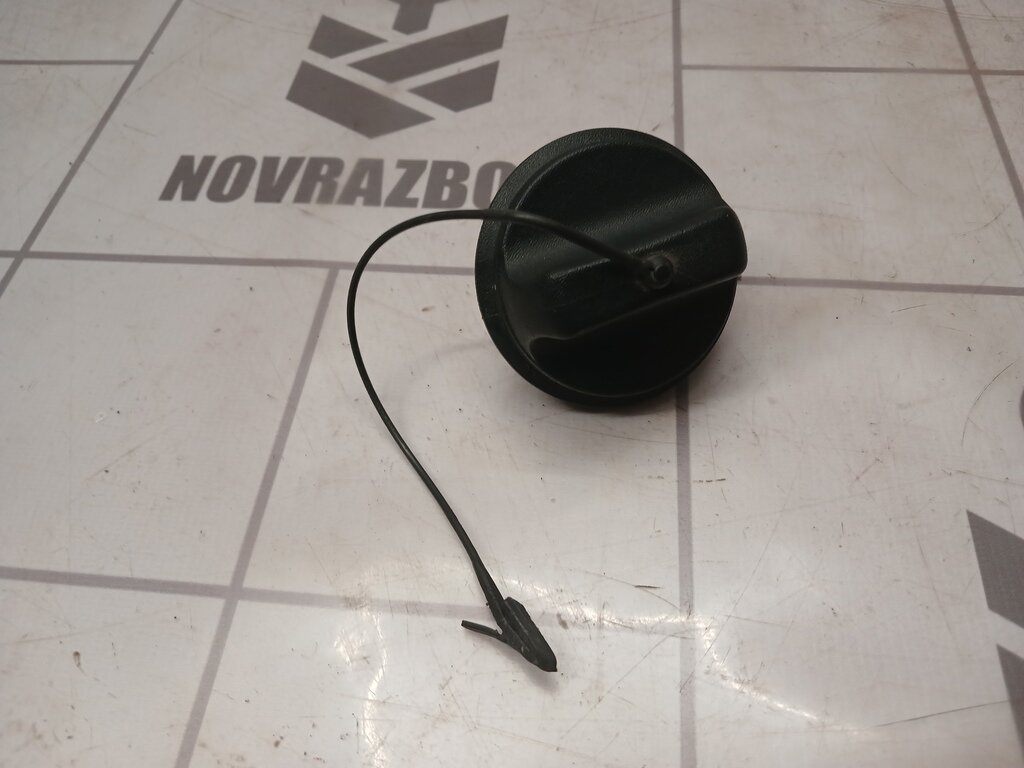 Крышка топливного бака Renault Logan 2 14-18