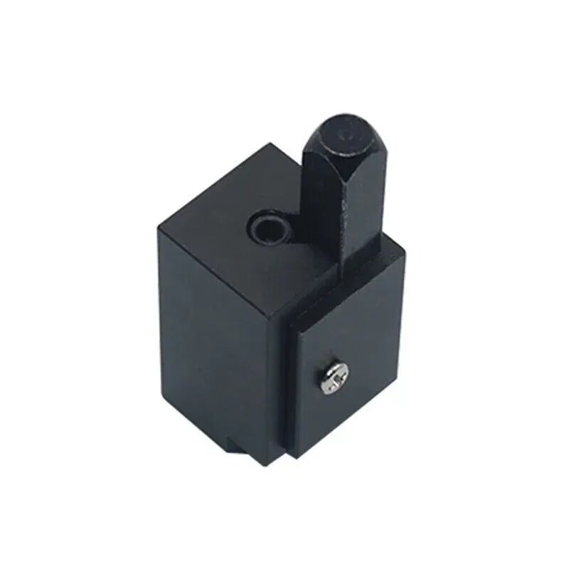 Угловая стамеска для вырубки углов под дверные петли