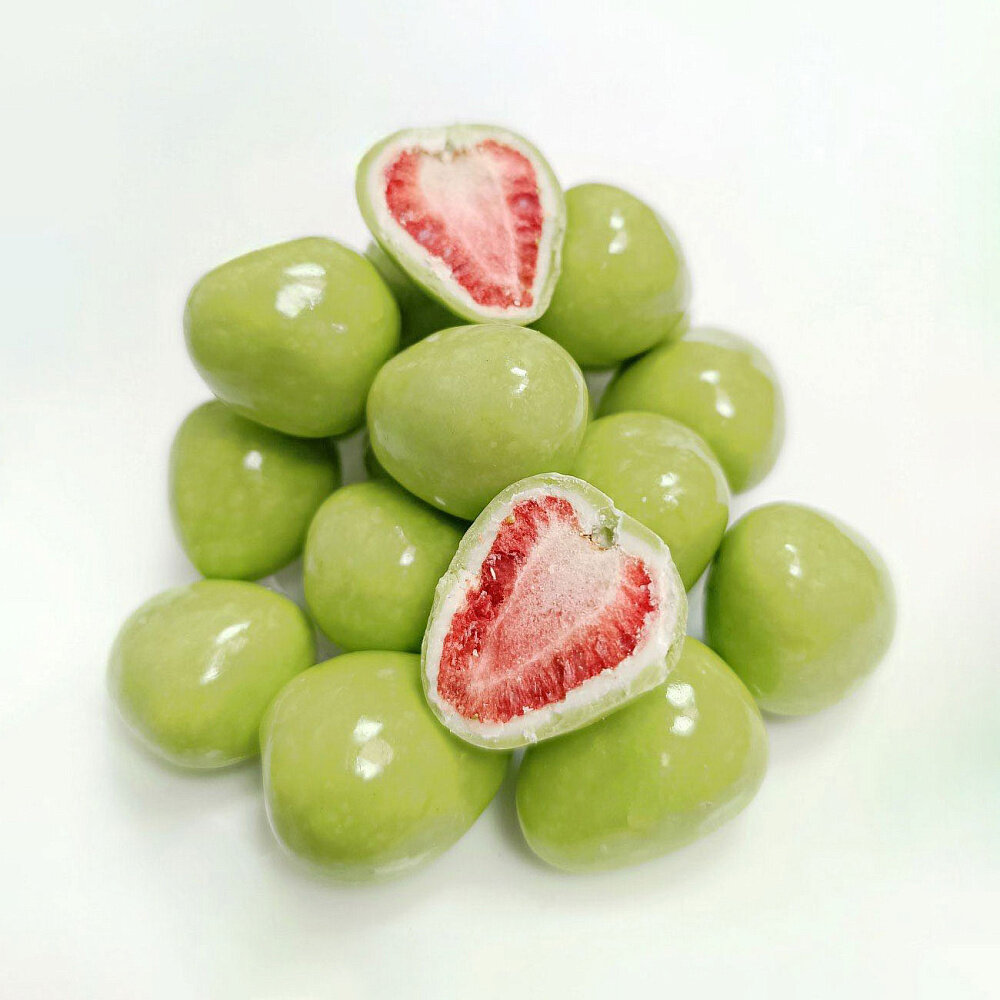 Клубника в белом шоколаде со вкусом лайма 250 гр