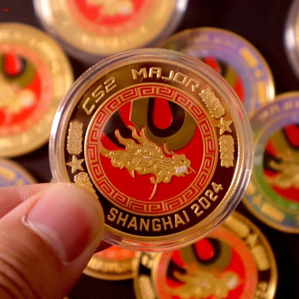 Сувенирная монета-жетон CS: GO Major (2 дизайна, диаметр 4 см, металл)