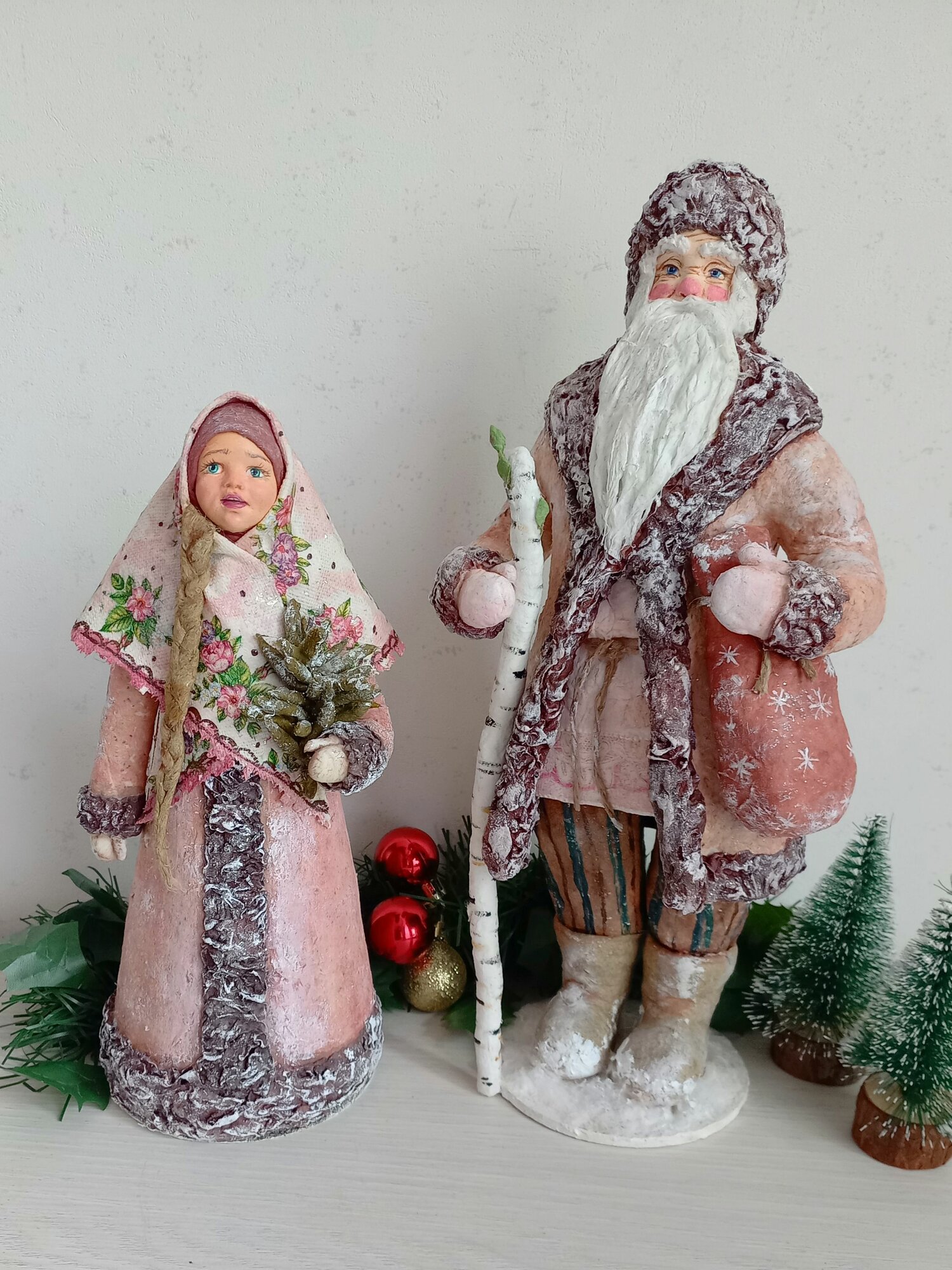 Дедушка Мороз и красавица Снегурочка