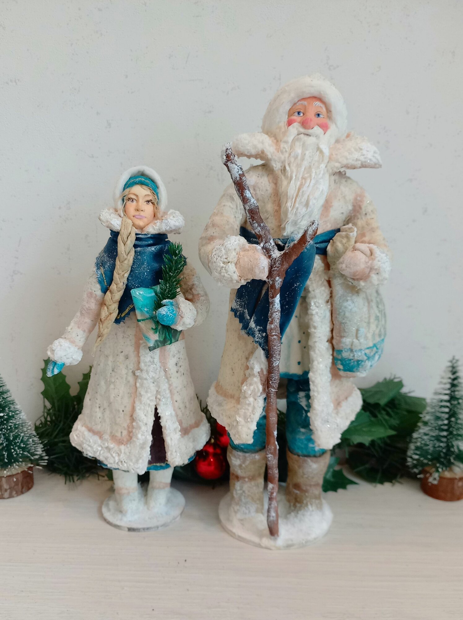 Дедушка Мороз и красавица Снегурочка