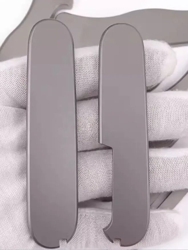 Накладки на рукоять Victorinox 91 мм из титанового сплава TC4 (для модификации)