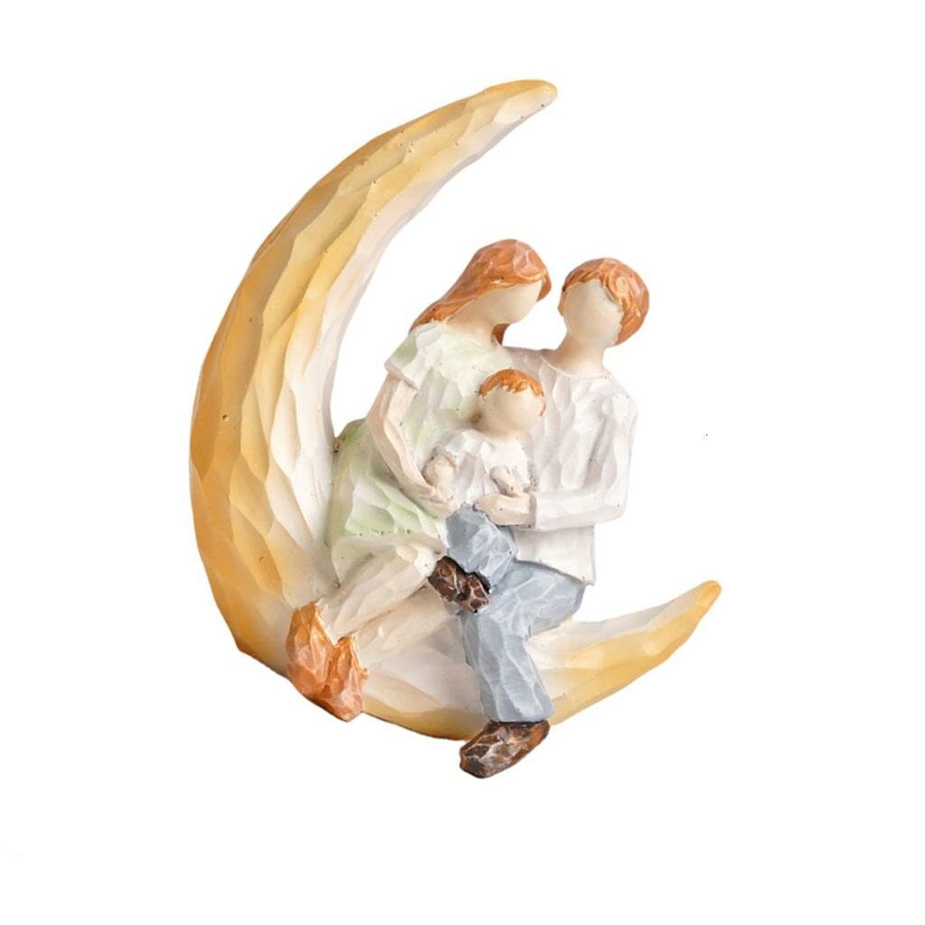 Скульптура «Мама и дочь», 3