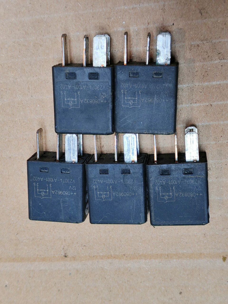 Реле Geely MK 4pin № V23074A1001A402
