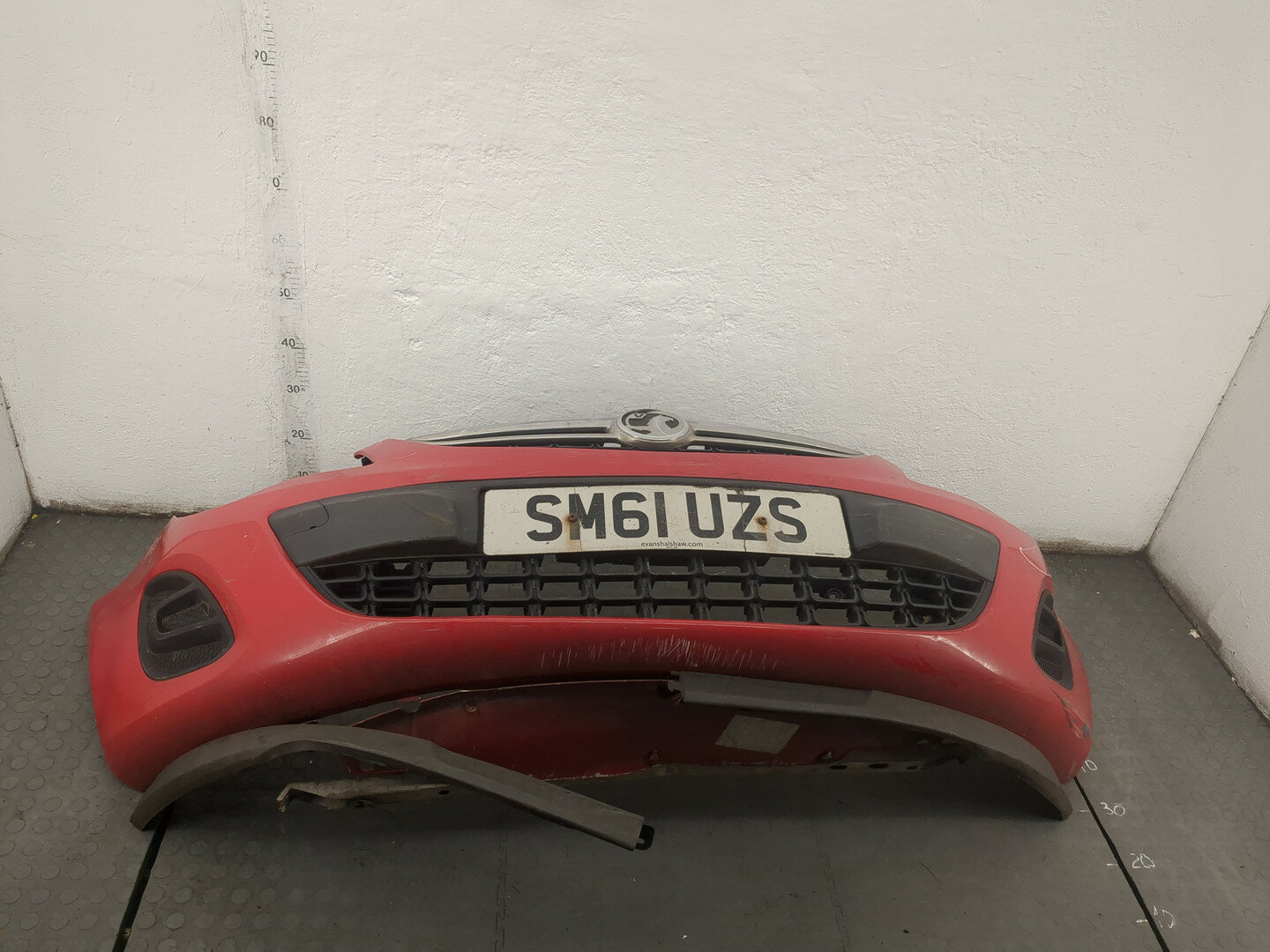 Бампер передний Opel Corsa D Б/У
