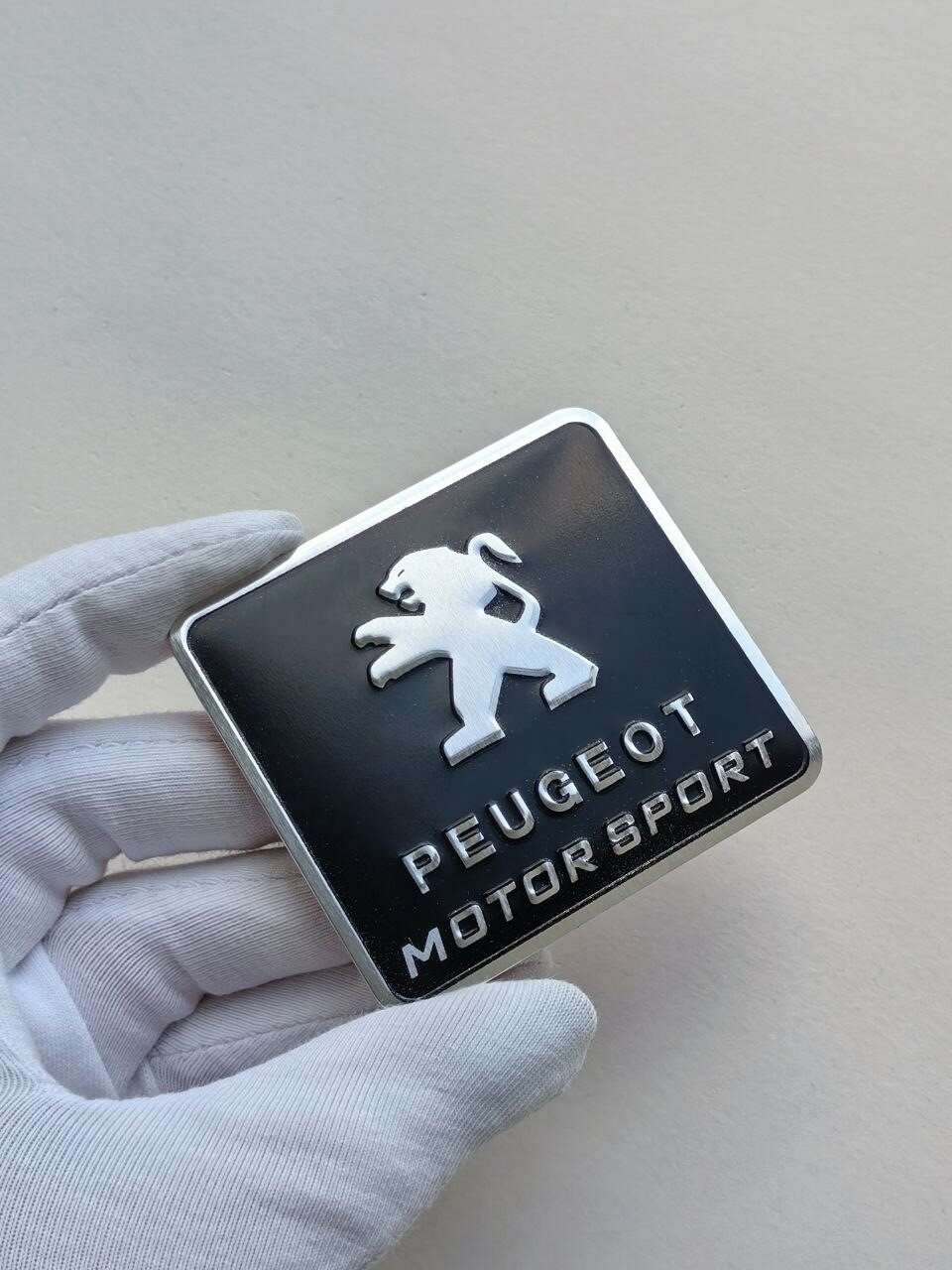 Алюминиевая наклейка 60*55 мм. Peugeot Motor Sport Мотор Спорт эмблема наклейка на авто Пежо 1 шт.