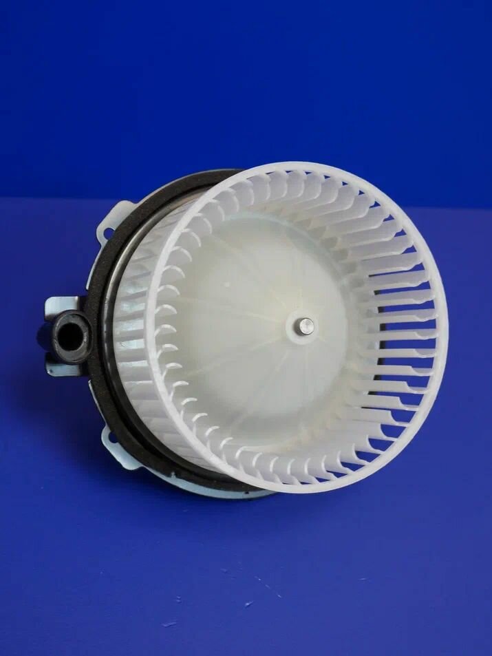 Вентилятор печки в сборе с мотором на Гренд Валл Ховер Н5 . Вентилятор отопителя Great Wall Hover H5