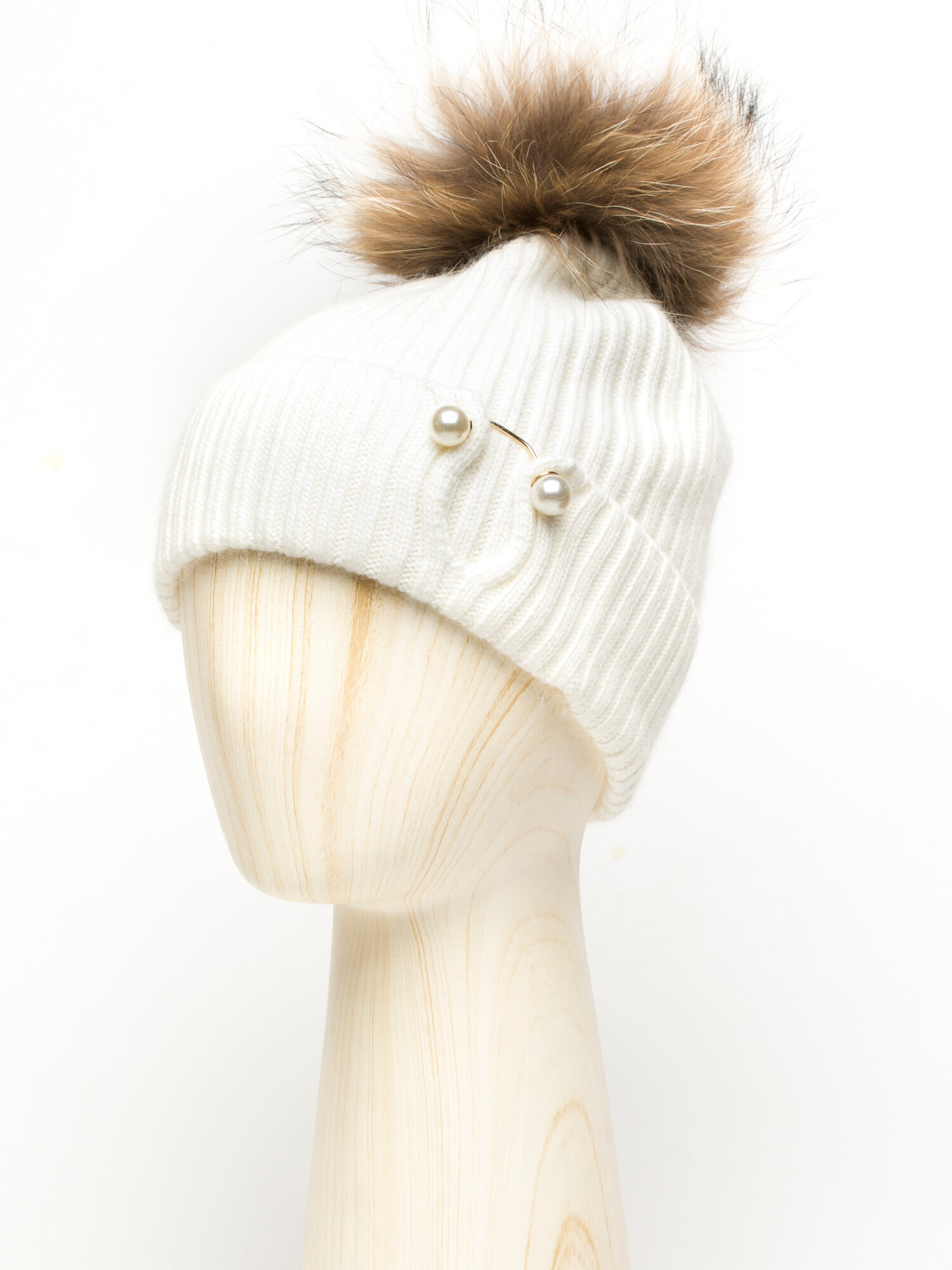 Шапка-бини для женщин