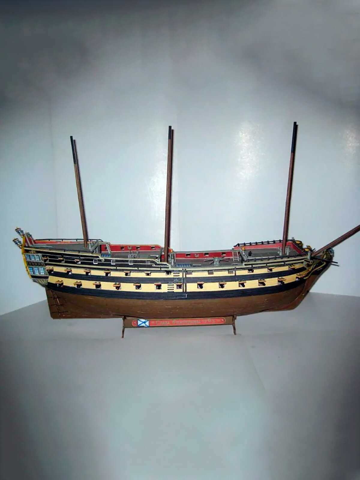 Российский линейный корабль "Слава Екатерины", модель из бумаги, М.1:100