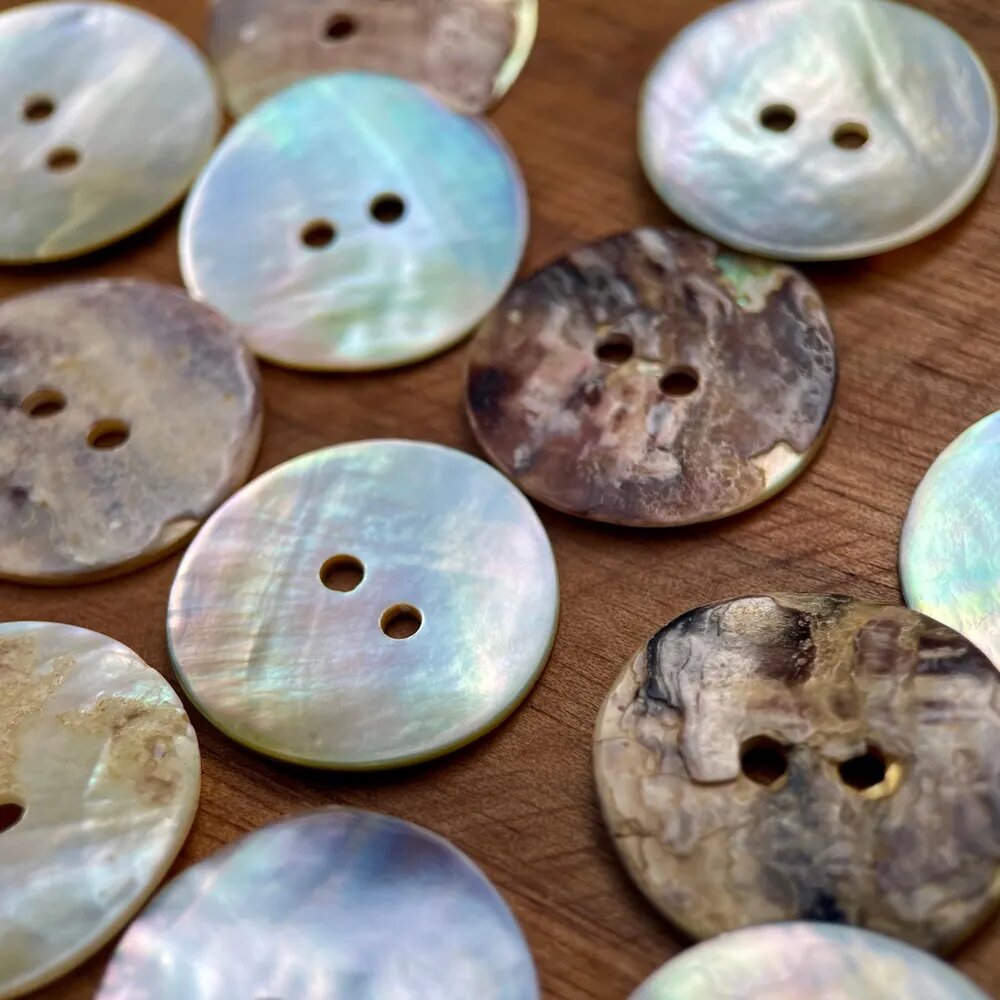 Пуговицы из ракушек из натурального жемчуга 20 мм, 10 шт.