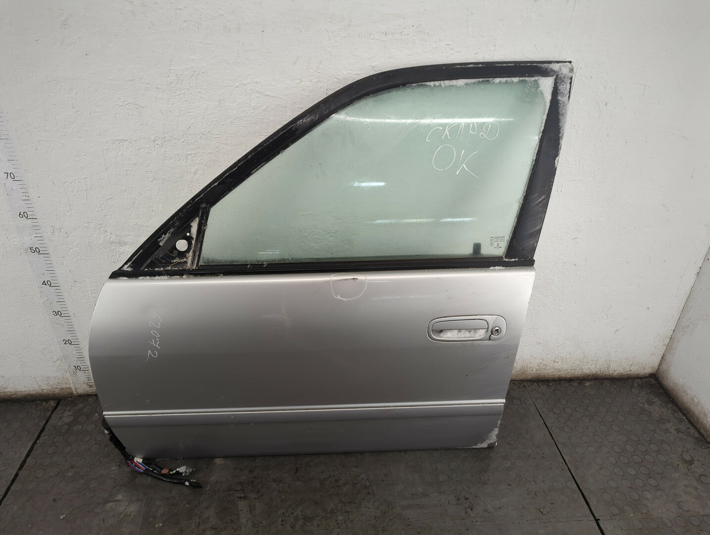 Дверь боковая (легковая) левая передняя Toyota Corolla E11 Б/У