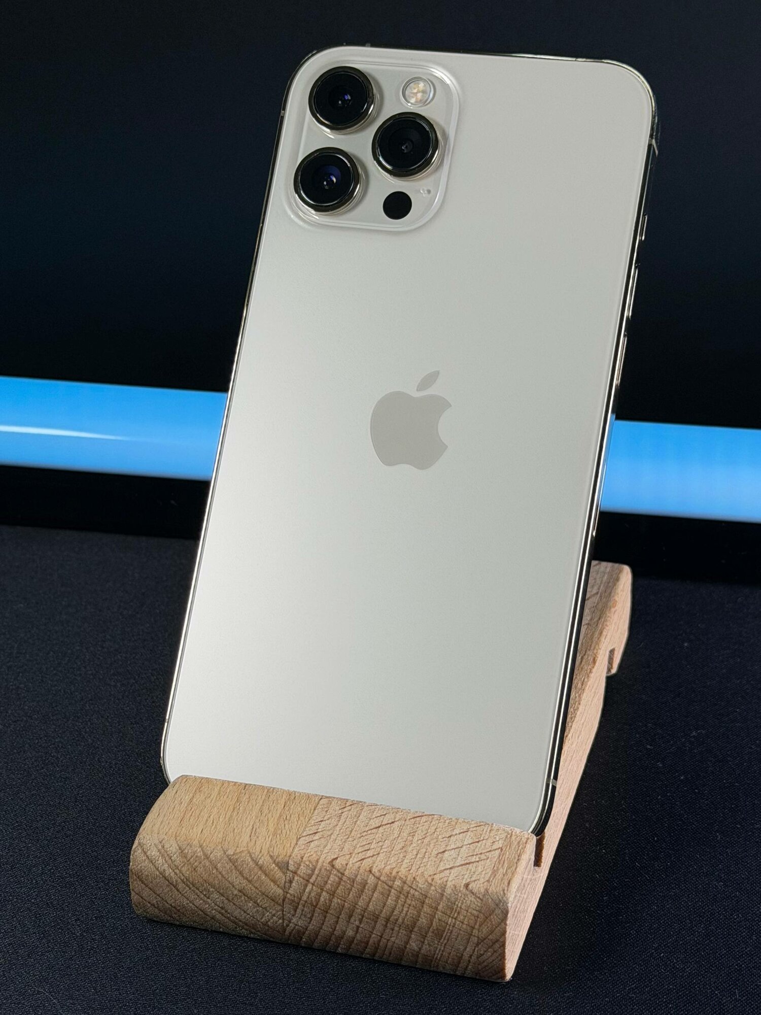 Смартфон Apple iPhone 12 Pro Max, 128gb, Gold, RU, nano SIM + eSIM