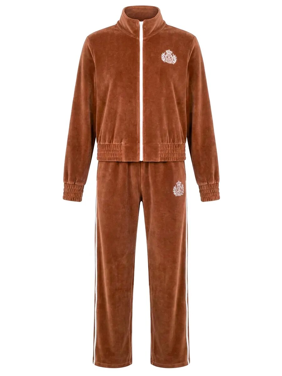 Костюм спортивный