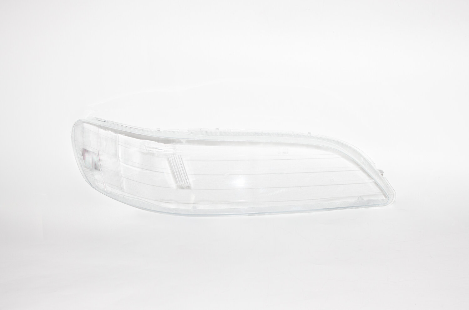 Стекло фары HONDA ACCORD 6 (1997-2002) (правое)