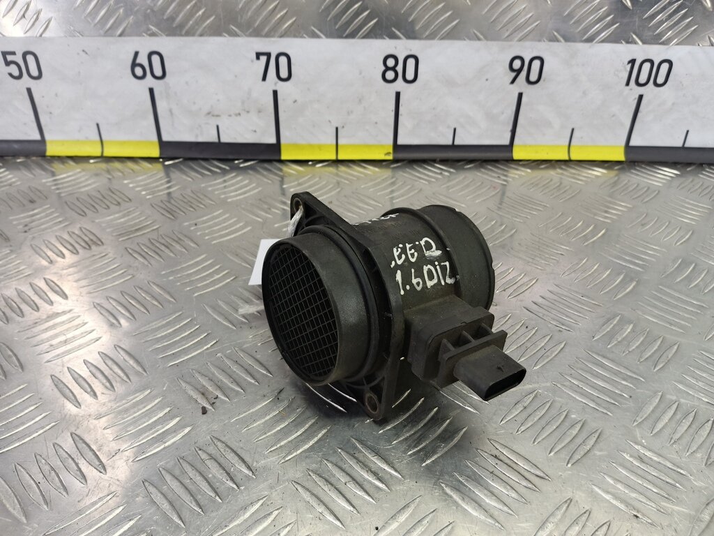 Расходомер воздуха (ДМРВ) Б/У для Kia Ceed ED рестайлинг (2010—2012) 281642A500