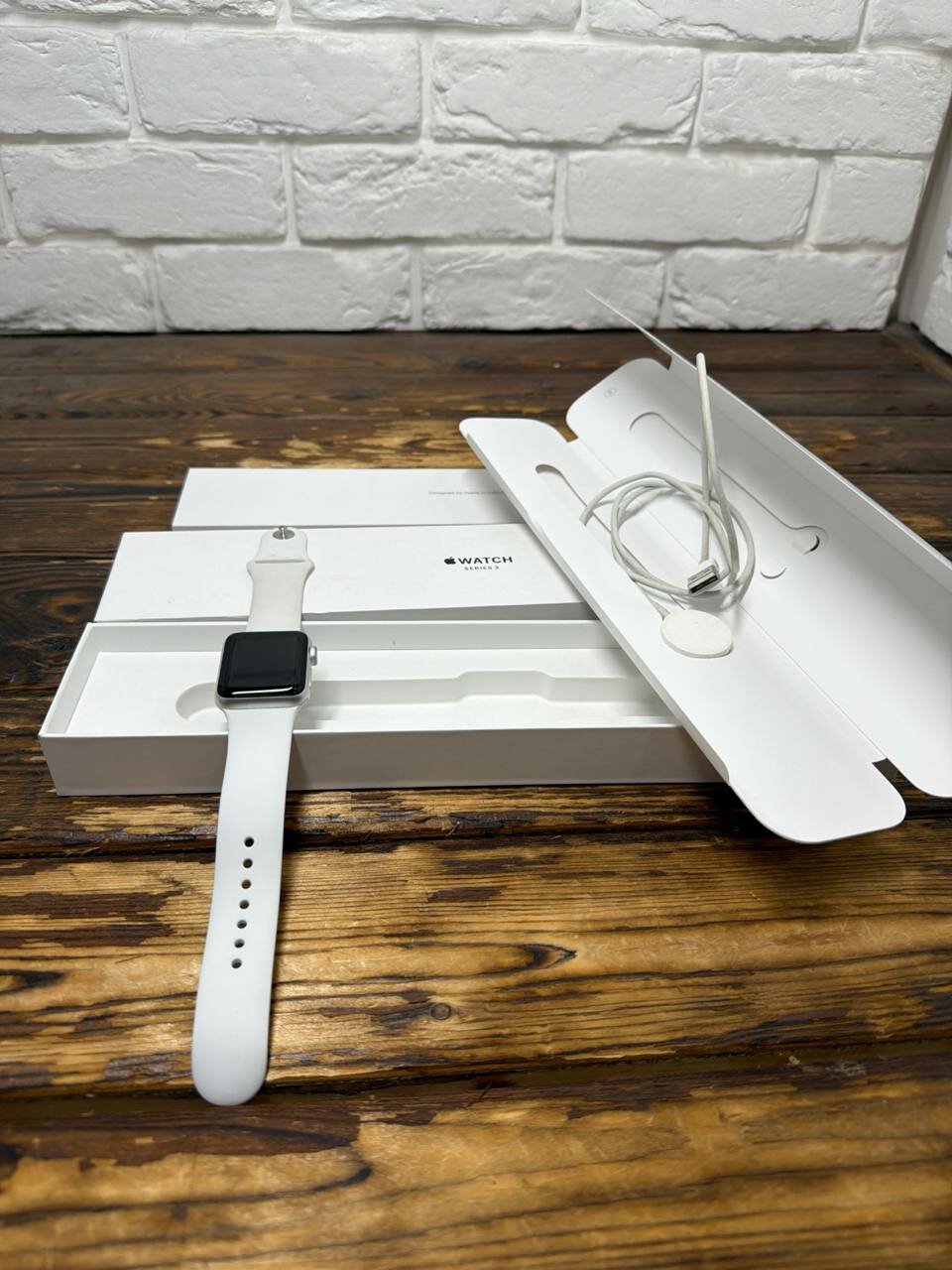 Умные часы Apple Watch Series 3 38mm Silver [RU/A], M/L