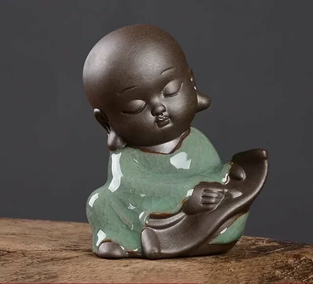 Креативная глиняная фигурка чайного питомца Цзиша, маленькая статуэтка монаха, украшение для чайного сервиза ручной работы, аксессуар для украшения чайного сервиза, изделие ручной работы.