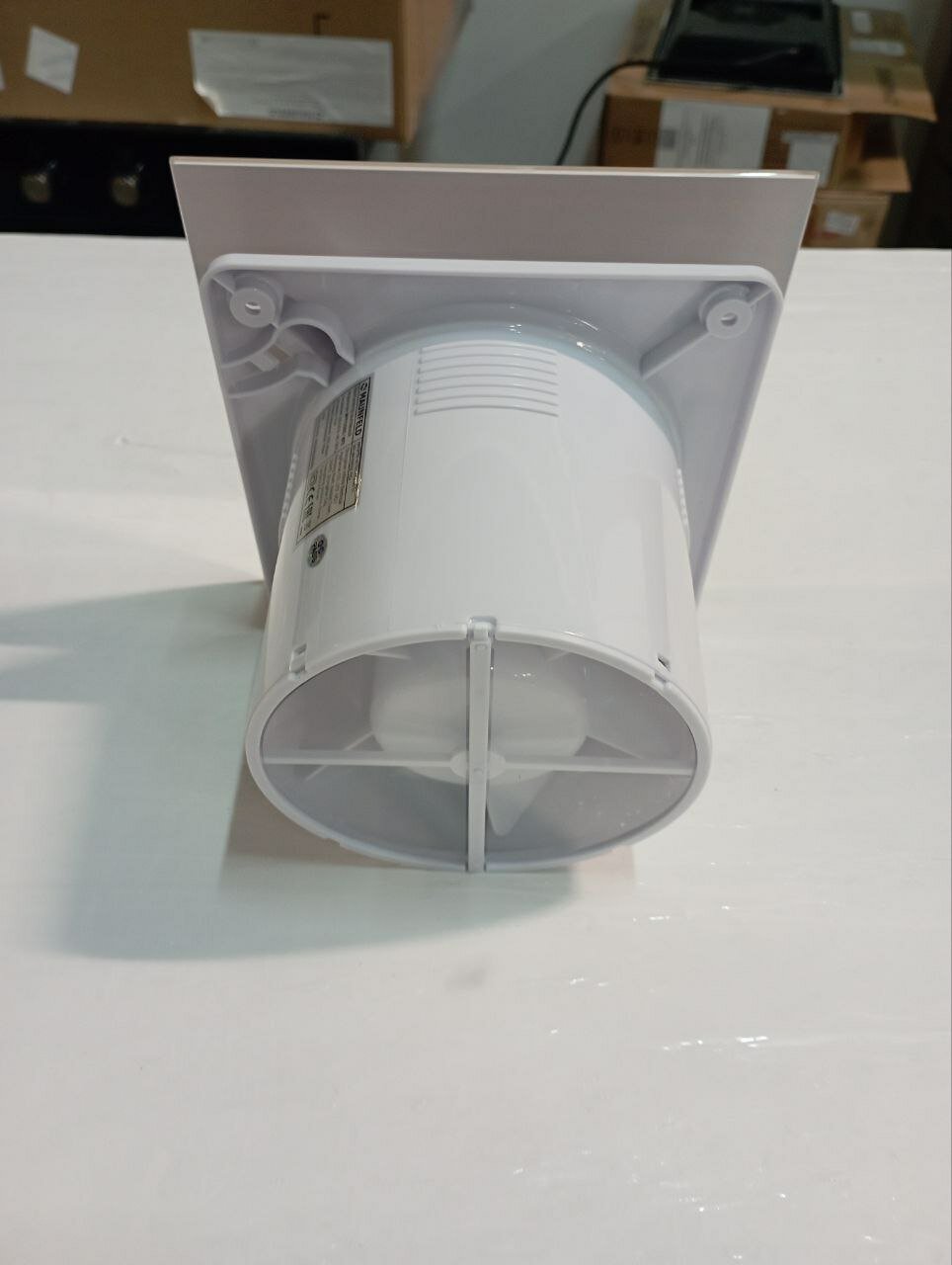 Вытяжной вентилятор MAUNFELD MFE12GBG