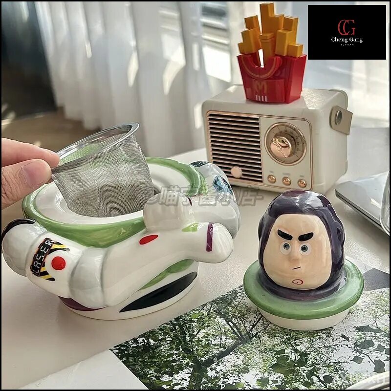 Эксклюзивный набор кружки и чайника Базз Лайтер из Disney Toy Story