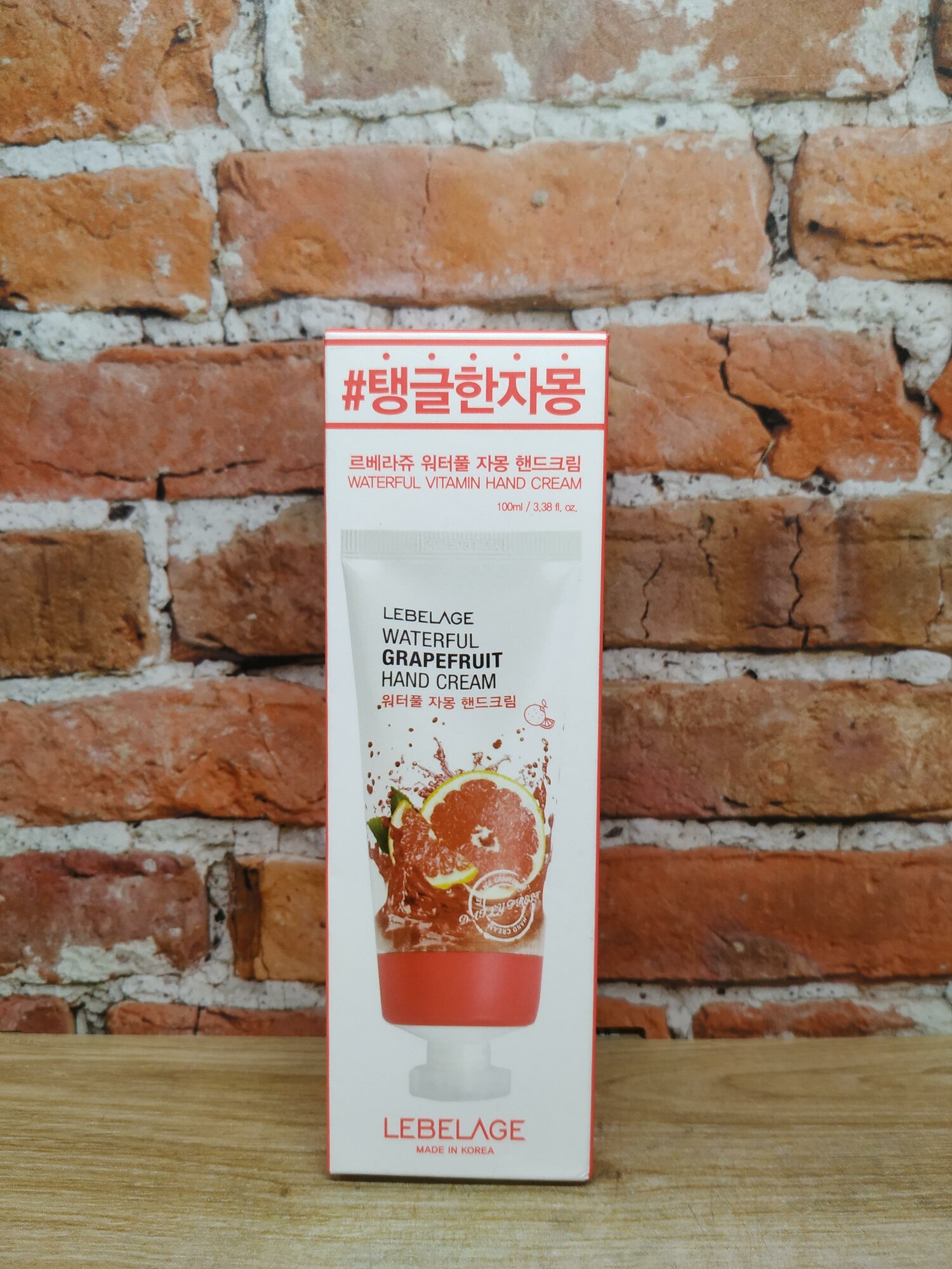 Lebelage Waterful Grapefruit Hand Cream Крем для рук с грейпфрутом 100 мл