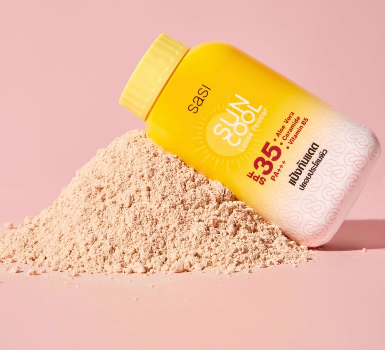 Sasi Sun Cool Loose Powder рассыпчатая пудра для лица с охлаждающим эффектом и защитой от солнца от тайского бренда Sasi.