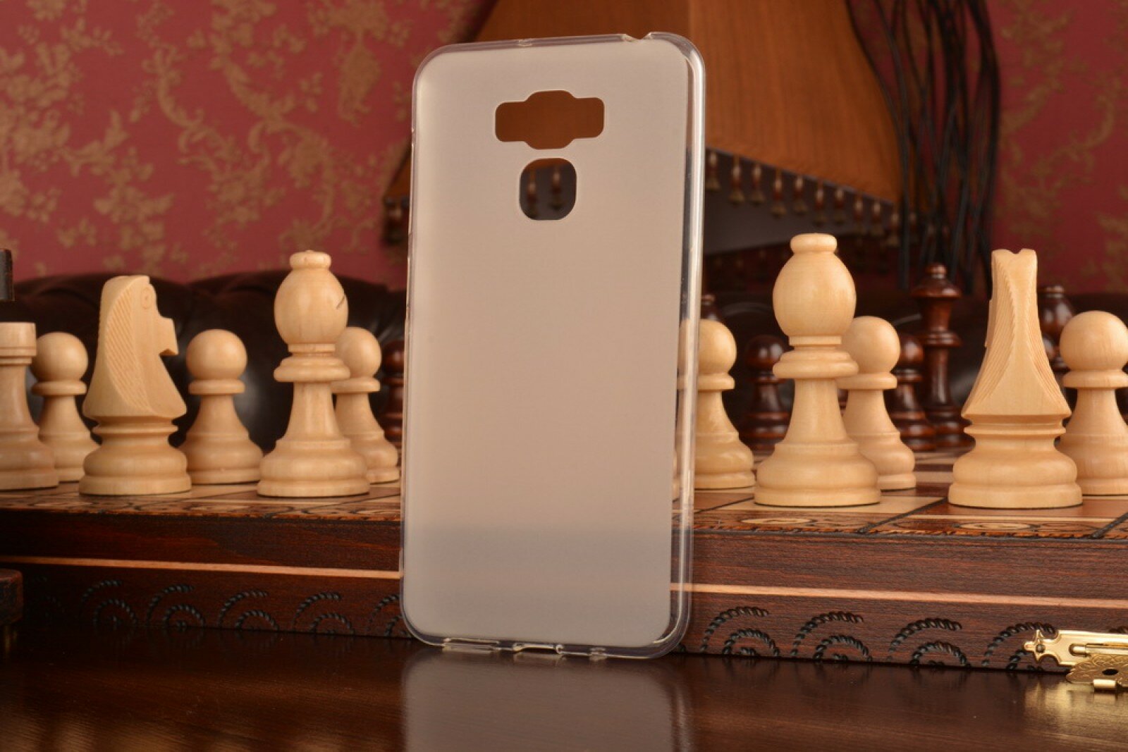 Тонкая полимерная силиконовая накладка MyPads для ASUS ZenFone 3 Max ZC553KL белая