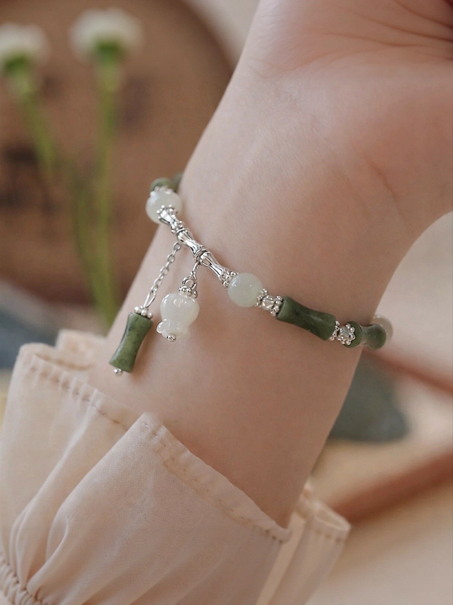 Браслет, нефрит