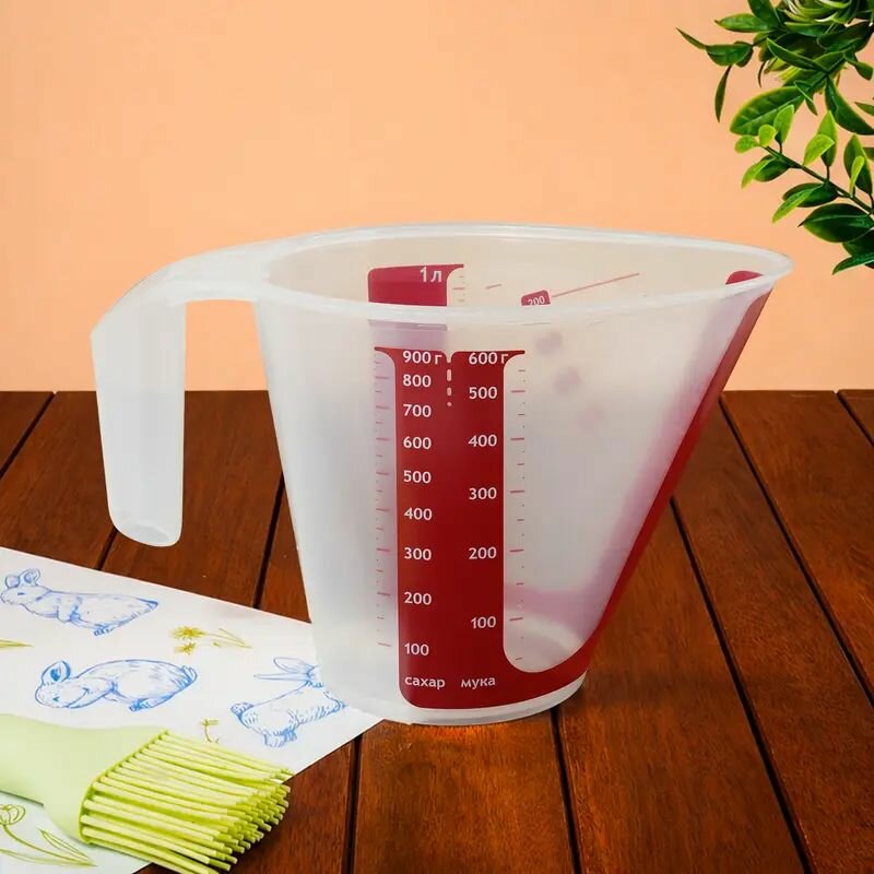 Кувшин мерный, 1 л, полипропилен, для точного измерения жидких и сыпучих ингредиентов, сделает процесс приготовления блюд и выпечки максимально простым и точным.