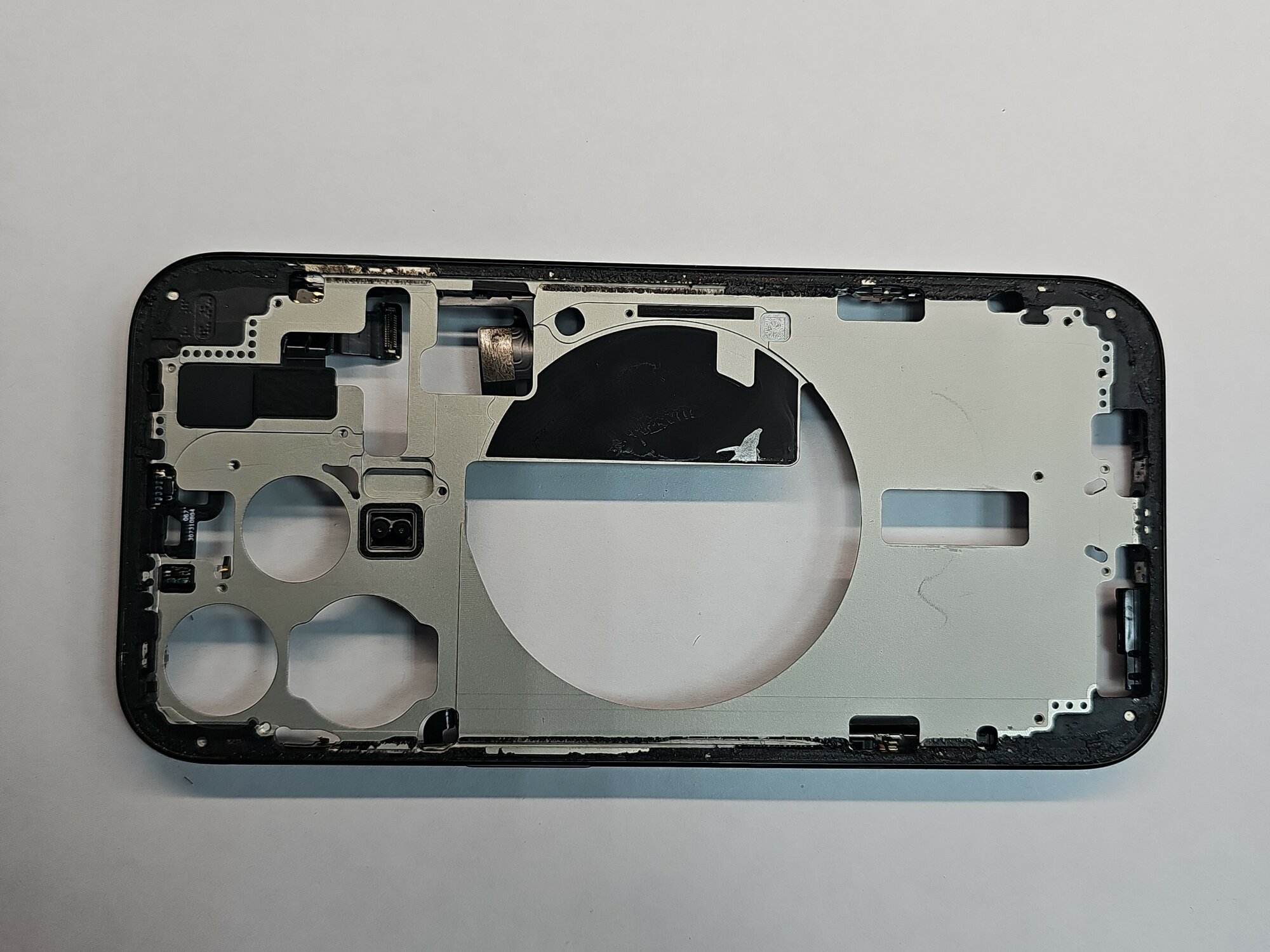 Корпус iPhone 15 pro Оригинал снятый черный
