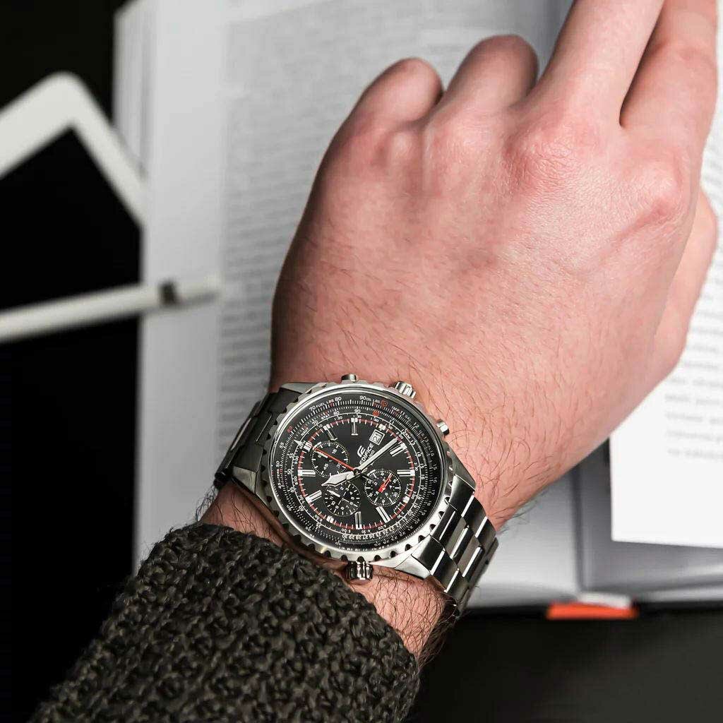 Наручные часы CASIO Edifice, черный — фото 1