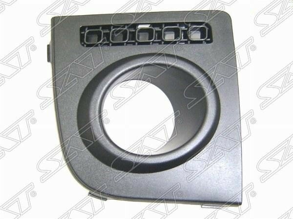Оправа ПТФ SAT ST-FD82-219-A1 Ford Fusion 05-12 справа