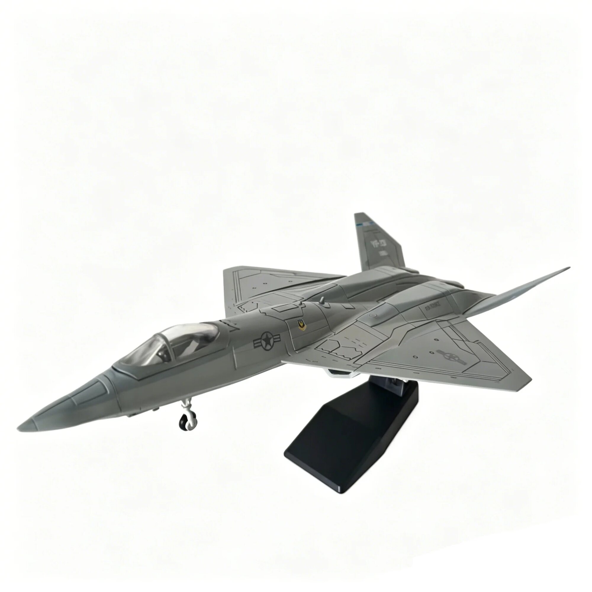 Модель YF-23 Black Widow II 1:72 Kennie