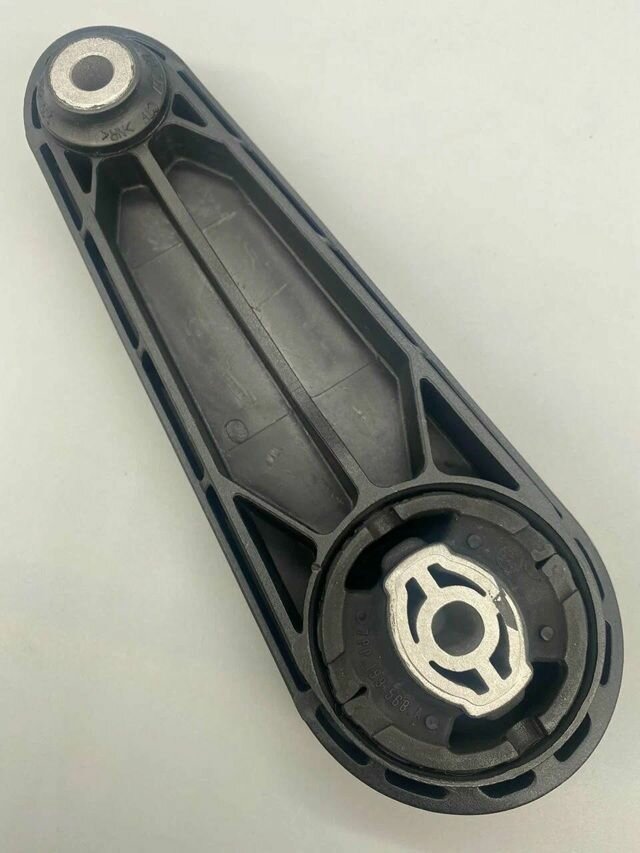 Верхняя подушка (верхняя опора двигателя) Porsche 7PP199331A