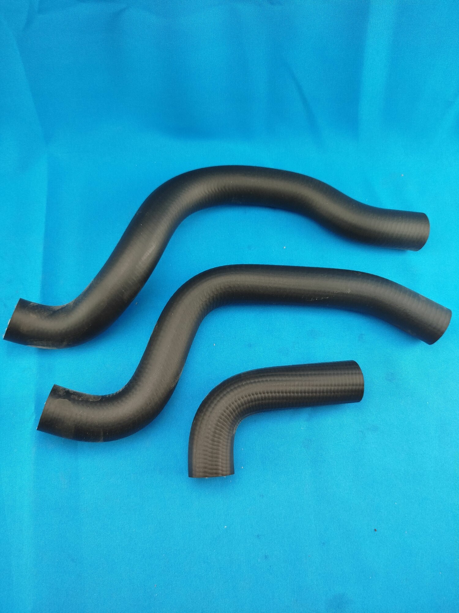 Патрубки радиатора (к-т) "LECAR" для автомобилей ВАЗ 2110-12инж. (алюмин. термостат) (3шт)