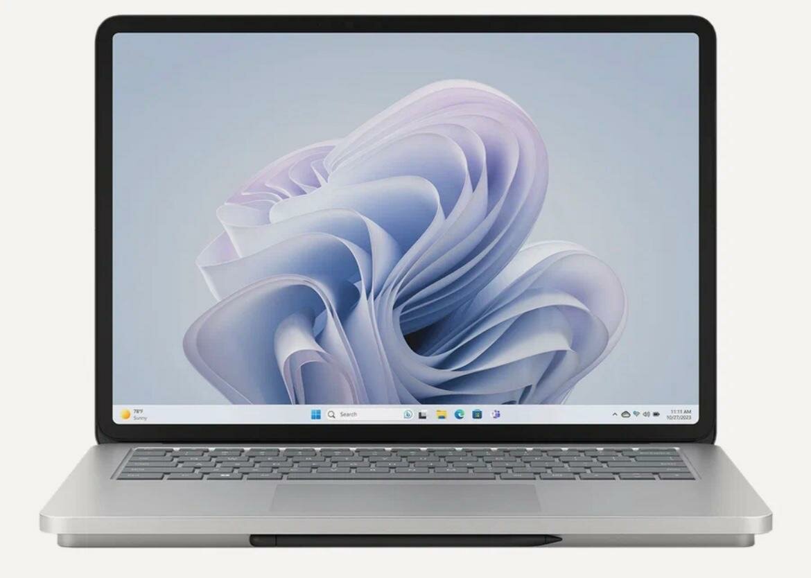 Microsoft Surface Laptop Studio 2 i7 32GB 1TB NVIDIA RTX 2000 Ada