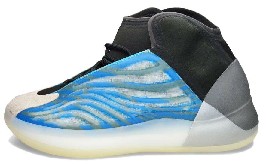 Кроссовки Yeezy Quantum